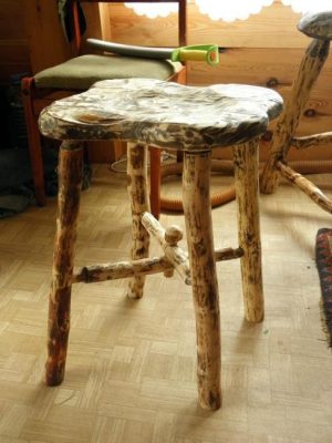 From Log to Keyboard Stools and Stylish Chairs Made of Tree Logs