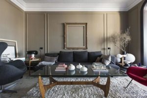 Wall Decor Ideas, Decorating with Ordinary Frames for Exceptional Look