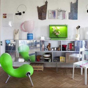 Decorating Empty Walls with Clutter and Creative Recycling Ideas