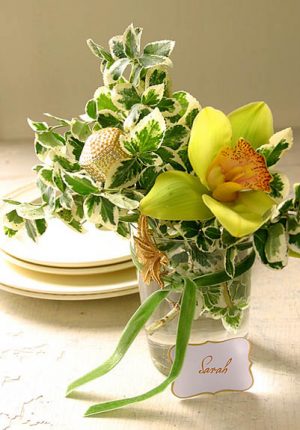 14 Simple Spring Flower Arrangements, Table Centerpieces and Mothers ...