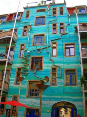 30 Amazing Downspout Ideas, Splash Guards, Charming Rain Chains and ...