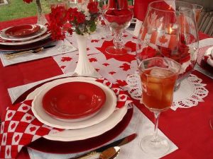 50 Canada Day Table Decorations, Centerpieces and Summer Party Ideas
