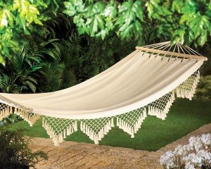 33 Hammock Ideas Adding Cozy Accents to Outdoor Home Decorating