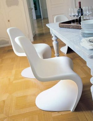 Curvacious Panton Chairs Working Well for Modern Interior Design and ...