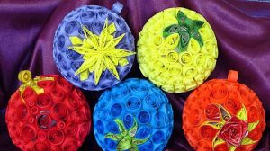 25 Plastic Recycling Ideas and Recycled Crafts with Ping Pong Balls