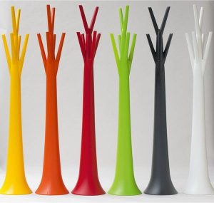 30 DIY Tree Coat Racks Personalizing Entryway Ideas with Inspiring Designs