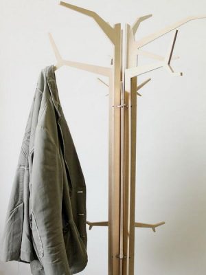 30 DIY Tree Coat Racks Personalizing Entryway Ideas with Inspiring Designs