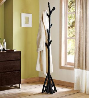 30 DIY Tree Coat Racks Personalizing Entryway Ideas with Inspiring Designs