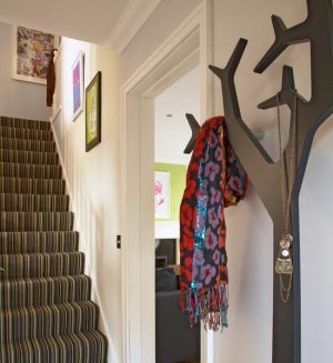 30 DIY Tree Coat Racks Personalizing Entryway Ideas with Inspiring Designs