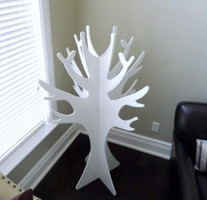 30 DIY Tree Coat Racks Personalizing Entryway Ideas with Inspiring Designs