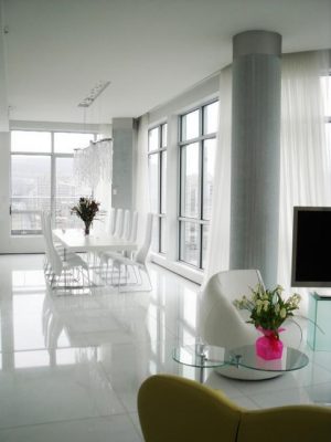 35 Modern Interior Design Ideas Incorporating Columns into Spacious ...