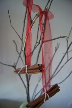 30 Handmade Christmas Decorations with Cinnamon Sticks Adding Seasonal ...