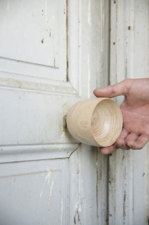 33 Ways to Personalize Door Decoration and Recycle for Unusual Door Handles