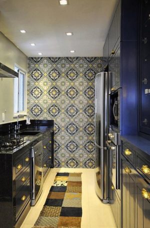 25 Beautiful Kitchen Decor Ideas Bringing Modern Wallpaper Patterns and ...