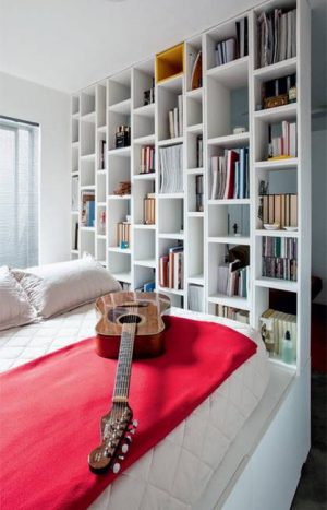 Space Saving Interior Design and Decorating, Small Apartment Ideas for ...