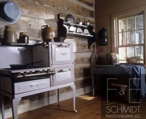 20 Ways to Reuse and Recycle Old Kitchen Stoves for Home Decorating