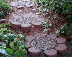 15 Creative Garden Path Design Ideas