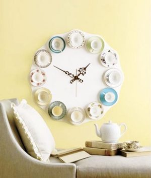 30 Funky Wall Clock Design Ideas Personalizing Interior Decorating with ...