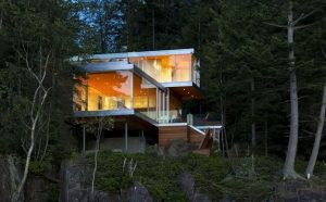12 Spectacular Eco Friendly Modern House Designs on the Lakes