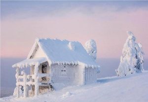 Preparing for Gorgeously Cold Winter Months in Buried in Snow Country Homes