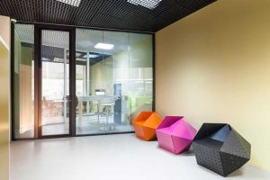 European Office Design Ideas, Creative Elements and Bright Interior Colors
