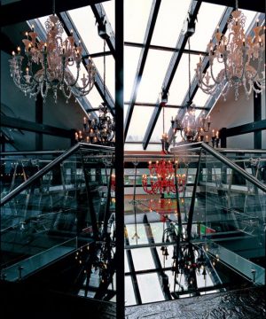 Amazing Architectural Interiors Created with Glass and Red Color