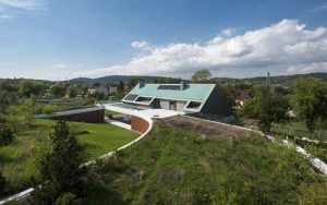 Original Modern House Design Turning Complex Terrain into Dynamic Form