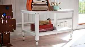 Modern Interior Design with Coffee Tables on Wheels Emphasizing Flexibility