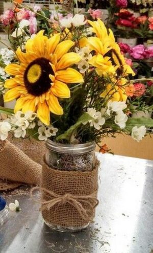 25 Creative Floral Designs with Sunflowers, Sunny Summer Table ...