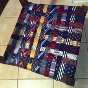 30 Home Decorating Ideas, DIY Designs to Reuse and Recycle Old Ties