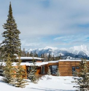 Metal, Glass and Wood Homes in Snow, Modern House Designs