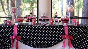 Easy Colorful Ideas Adding Polka Dots to Party Table Decoration