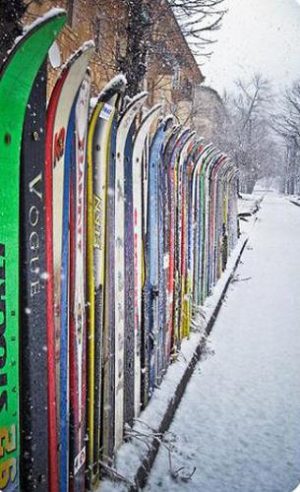 Outdoor Furniture and Yard Decorations Recycling Vintage Skis