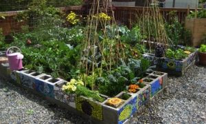 25 Concrete Block Ideas to Try and Enjoy Cheap DIY Outdoor Home Decorating