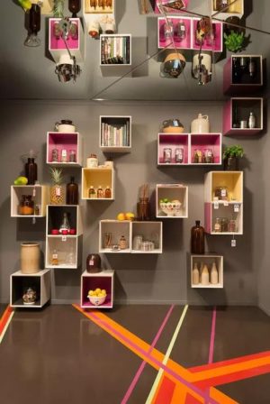 Stunning Mirrored Ceiling Design, Trends in Decorating with Mirrors