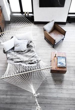 Relaxing Interior Design Ideas Bringing Hammocks into Modern Rooms