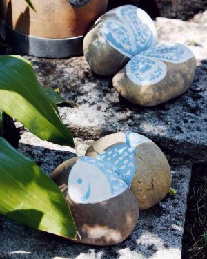 30 Fabulous Summer Decorating Ideas with Small Stones