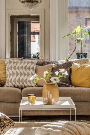 Bright Accents in Room Decorating, Secrets of Creating Happy Interior ...