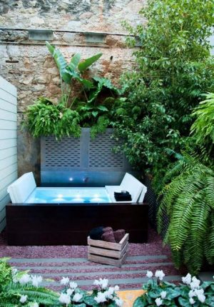 Beautiful Outdoor Bathroom Design, Charming and Soothing Home Spa Ideas