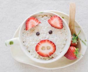 Playful Piglets, Edible Decorations for Your Creative Party Table