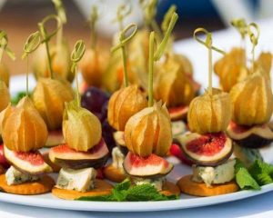 Colorful Food Design ideas, Fall Table Decoration with Physalis Fruits