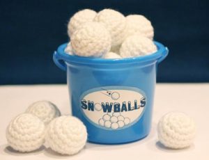 DIY Snowballs, Fun Winter Decorating Ideas and Kids Toys for Indoor ...