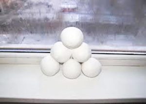DIY Snowballs, Fun Winter Decorating Ideas and Kids Toys for Indoor ...