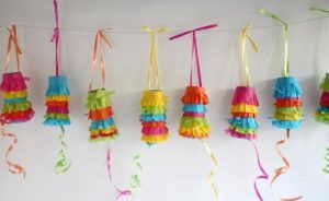 Paper Crafts, Chinese Lanterns for Good Feng Shui and Festive Holiday ...