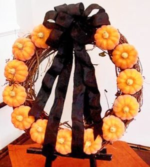 Door Wreaths, Fun Craft Ideas to Make Essential Halloween Decorations