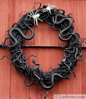 Door Wreaths, Fun Craft Ideas to Make Essential Halloween Decorations
