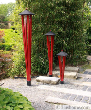 50 Festive Summer Ideas for Outdoor Home Decorating in Red and White Colors