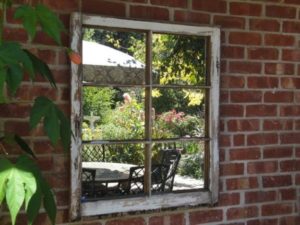 Super Green Design Ideas to Recycle Old Windows, 55 DIY Home Decorating ...