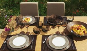 Modern Tableware and Beautiful Summer Party Table Decoration, 50 Table ...