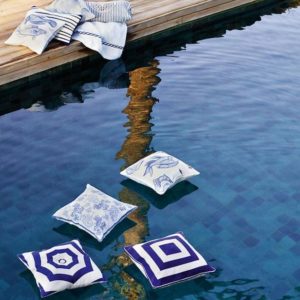Gorgeous Blue Colors for Summer Decorating Inspired by Peaceful Beach ...